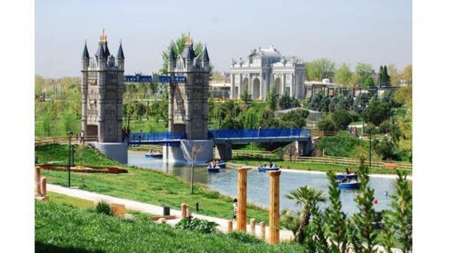 ℹ Descubre los secretos del Parque Europa: ¡Una experiencia única! ️